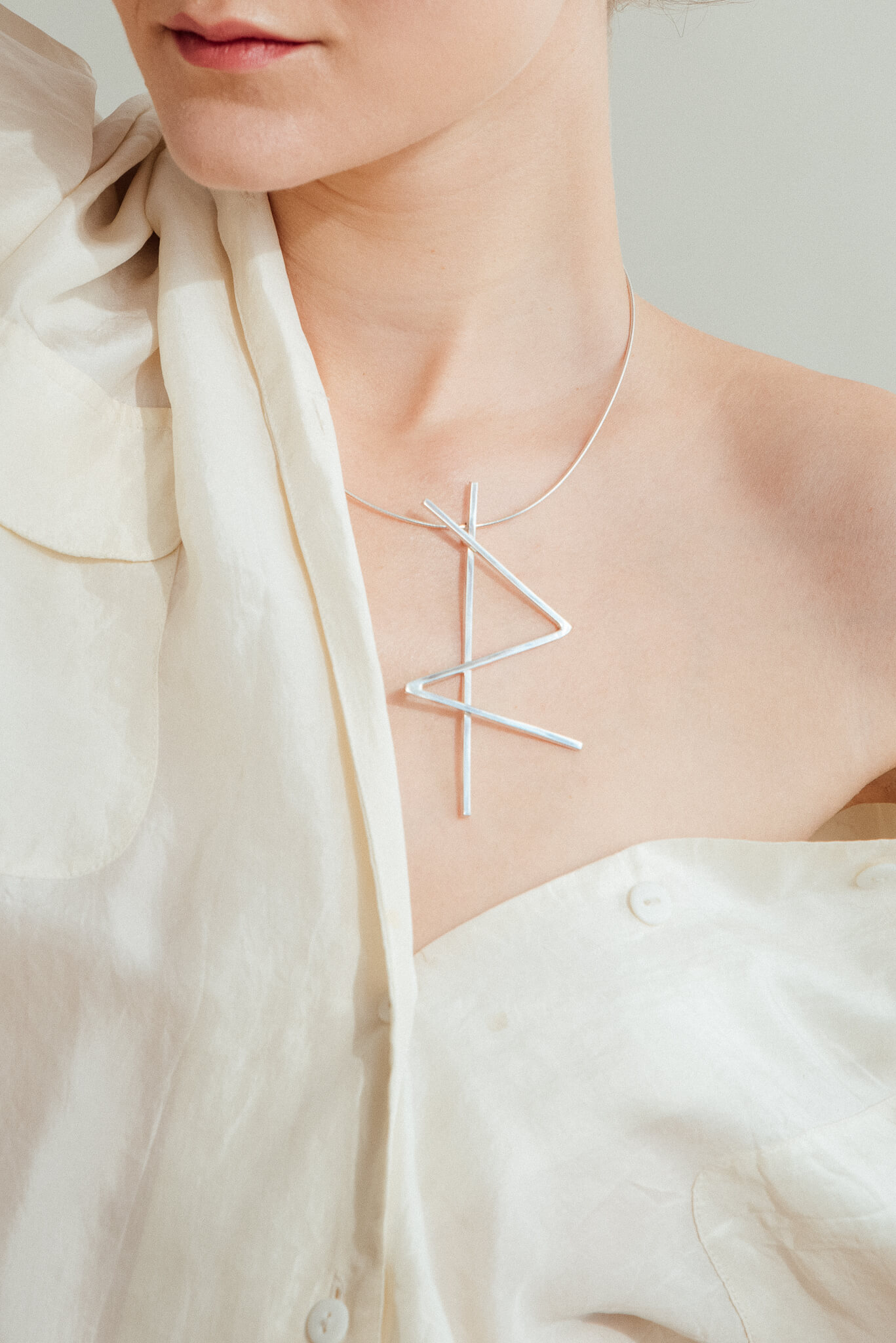 Monom - Minimal jewellery, individually handcrafted